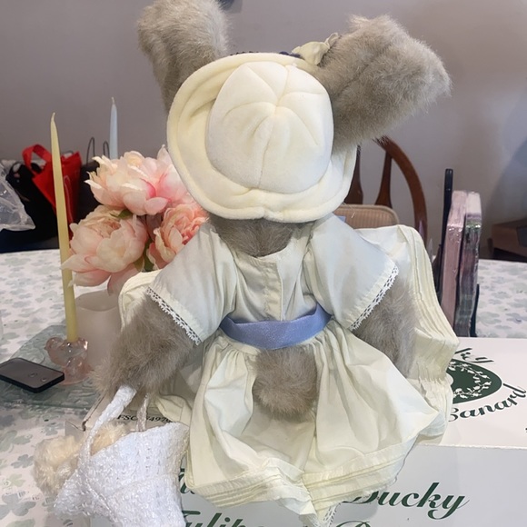 The Bearington Collection | Accents | The Bearington Collection Tulip ...